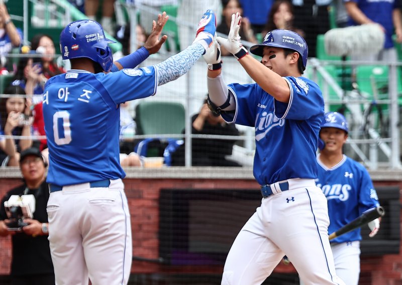 '최원태 깜짝 호투' 삼성, SSG에 5-2 승…원정서 기선 제압 [준PO1] - 파이낸셜뉴스