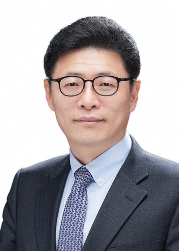 SKT 사장에 정재헌 CGO…SK그룹 '현장형 리더발탁' 사장단 인사(종합) - 파이낸셜뉴스